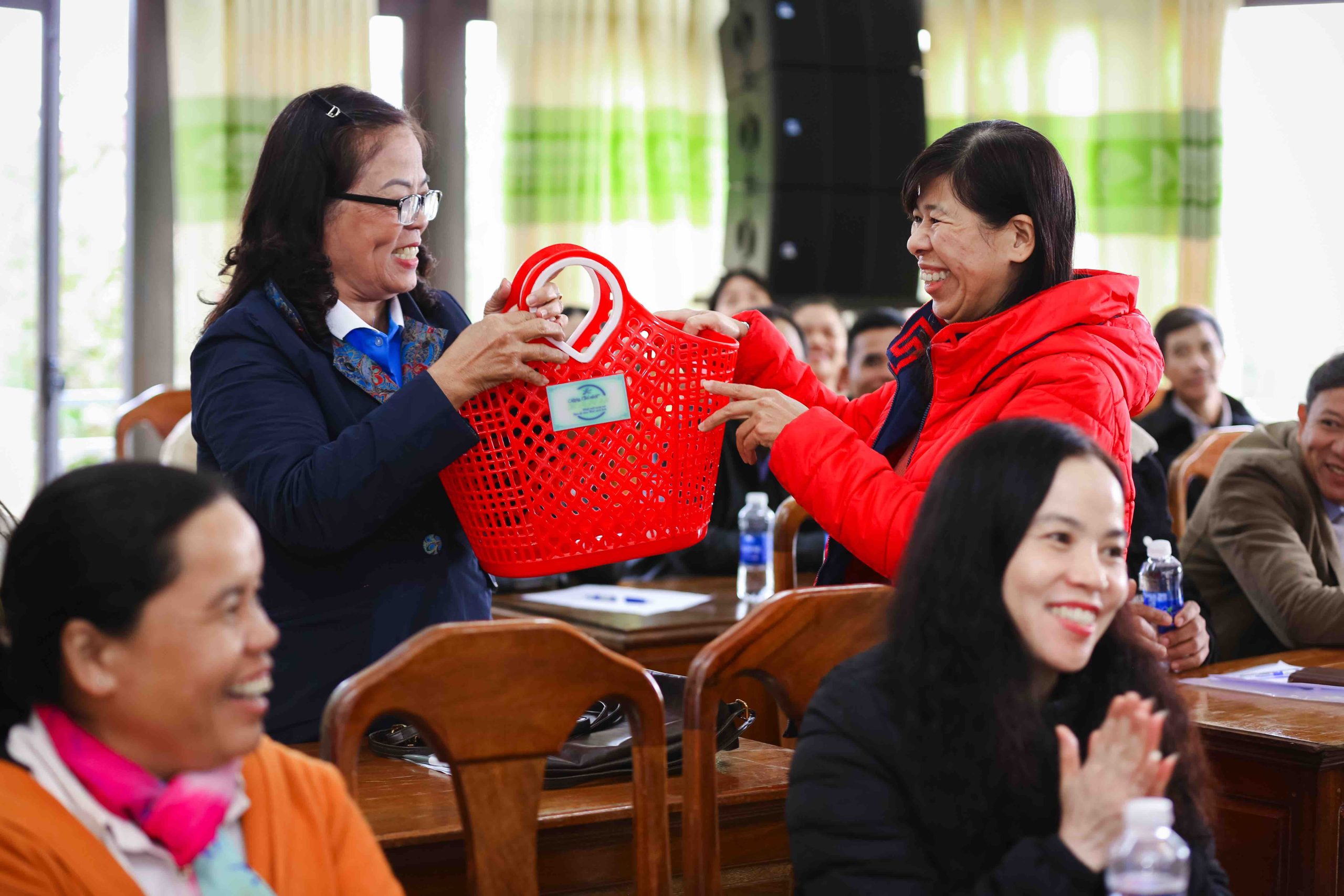 Training with Local Communities under the SODI - A Luoi project ...